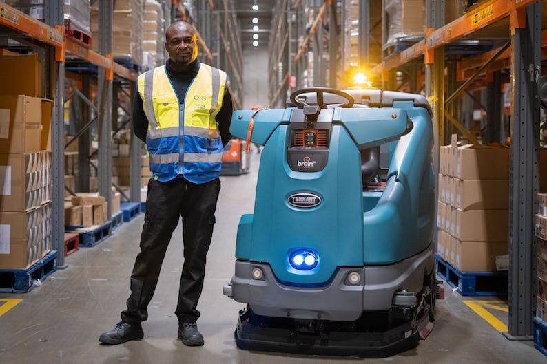 Collaboration secures cutting-edge cobotic cleaning solutions - The ...