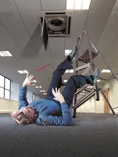 Record-breaking Ladder Exchange crowns 'biggest idiot on a ladder ...